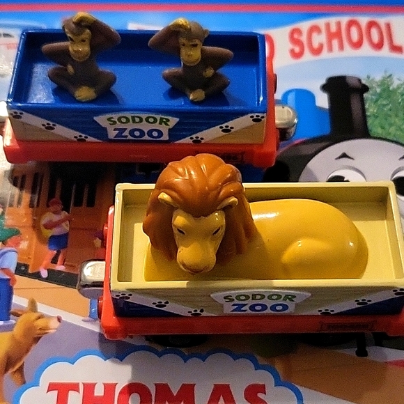 Learning Curve | Toys | Zoo Car Monkey Metal Train Thomas The Train ...